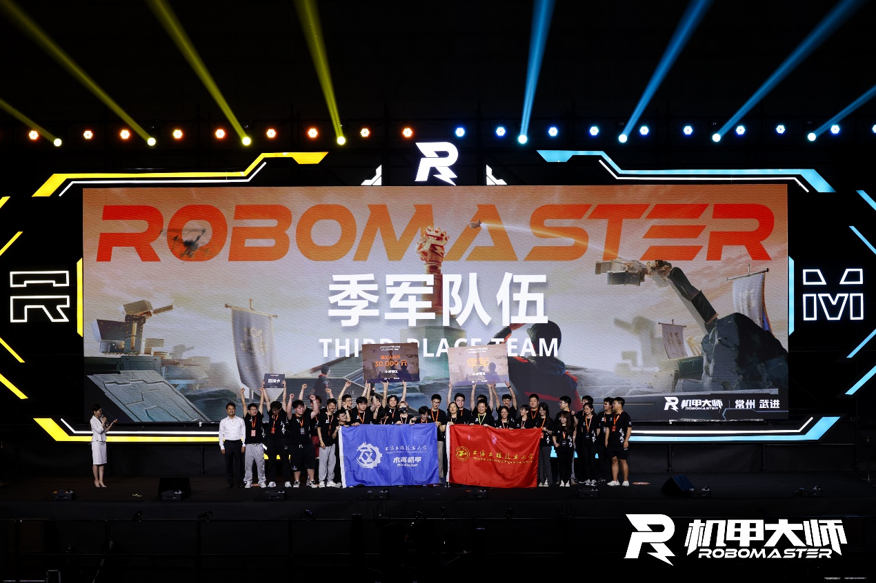 木鸢Birdiebot战队在RoboMaster机甲大师2023超级对抗赛•中部区域赛首夺季军再晋国赛